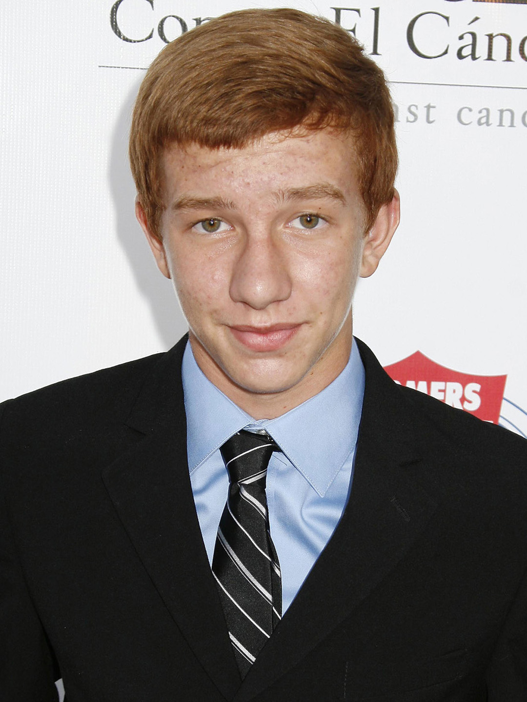 San Nwe's Instagram, Twitter & Facebook on IDCrawl