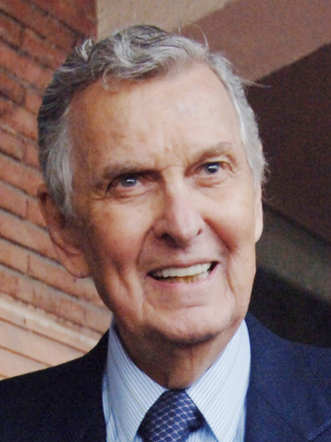 Raymond Coll's Instagram, Twitter & Facebook on IDCrawl