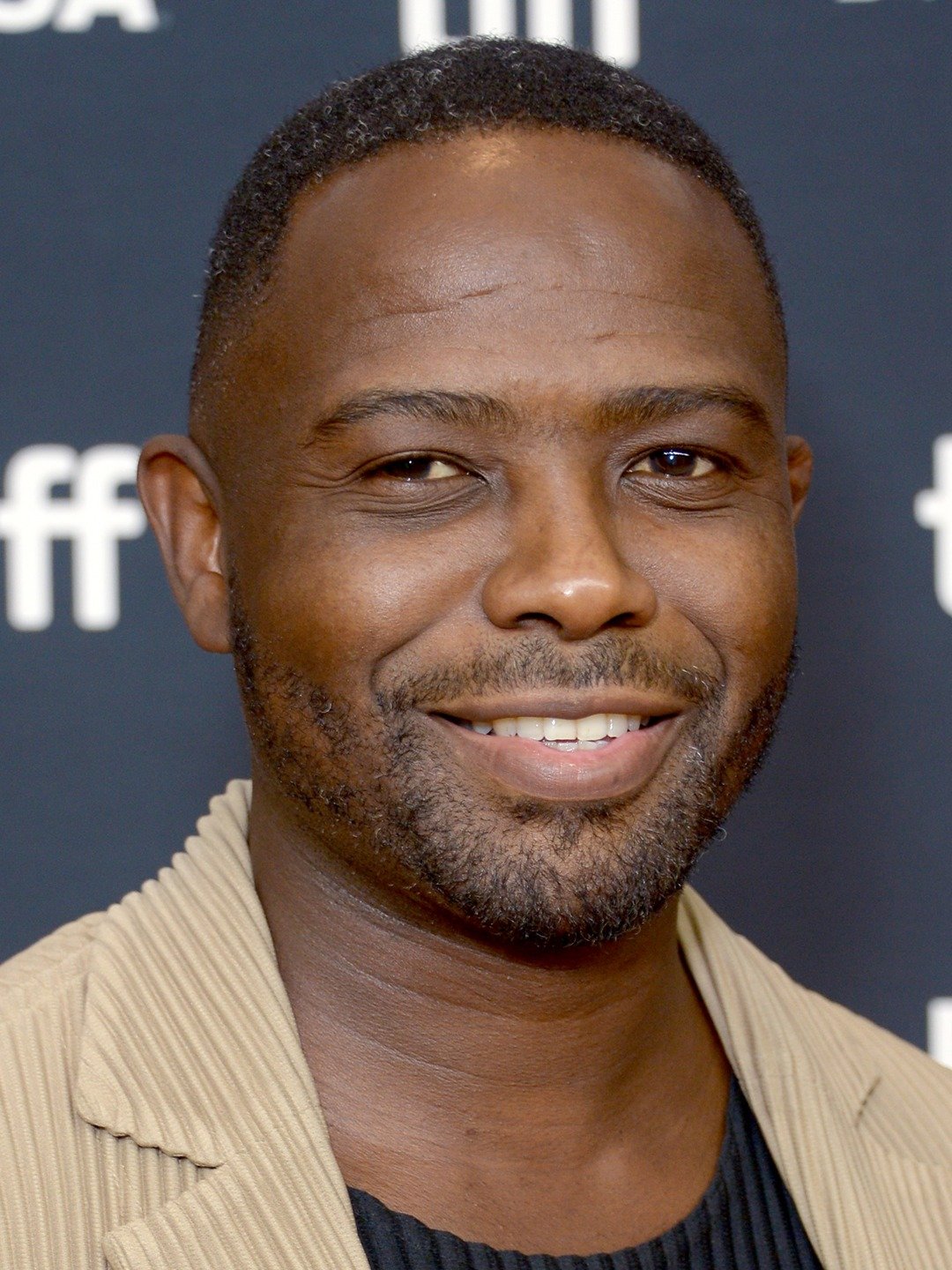 Cedric Houston's Instagram, Twitter & Facebook on IDCrawl