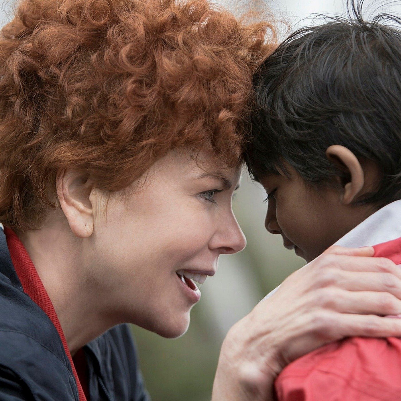 Noah Ringer And Nicola Peltz Kissing